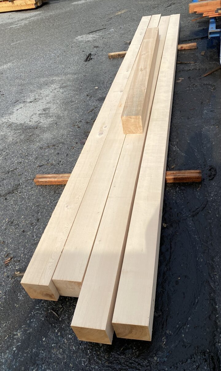 8″ x 8″ - 16′ Western Hemlock #1 & BTR | Lumberstore.ca