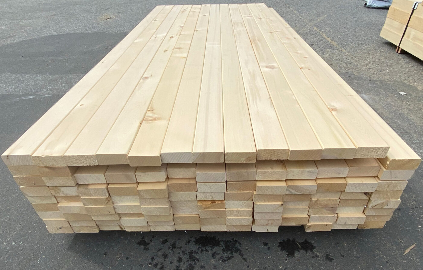2″ x 4″ - 8′ Yellow Cedar Decking | Lumberstore.ca